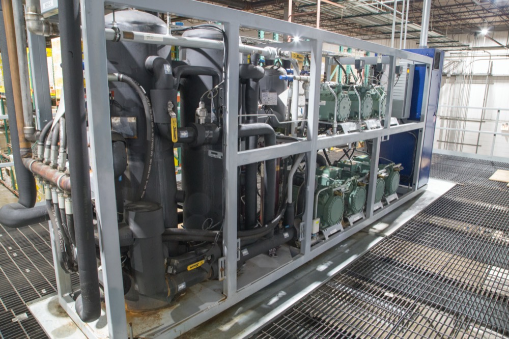 Industrial Parallel Rack Refrigeration Systems – Hillphoenix Industrial